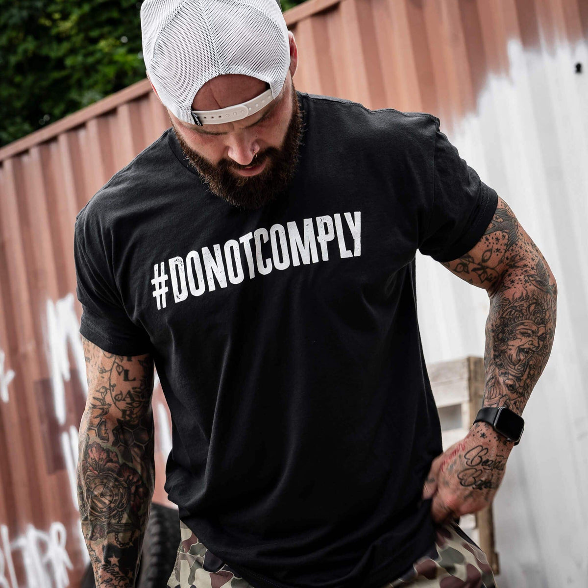 Do Not Comply Men's T-Shirt – Bad Flag Store